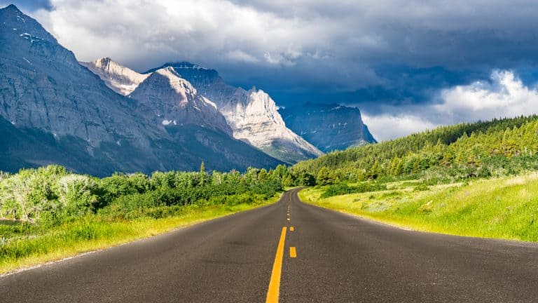 11 Scenic American Drives That Will Leave You Speechless