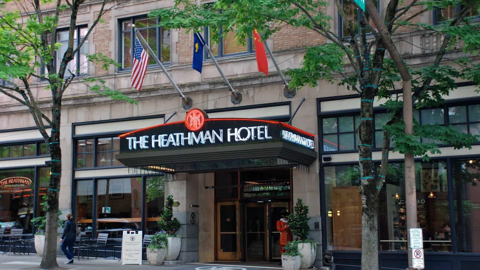15 Ghostly U.S. Hotels to Brave for an Unforgettable Night