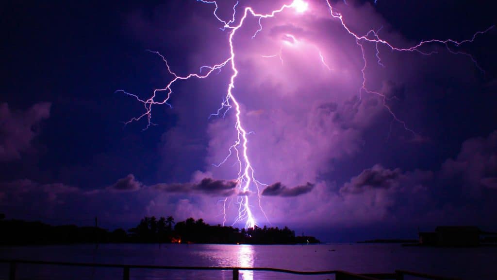 17 Spectacular Natural Phenomena That Are Out of This World