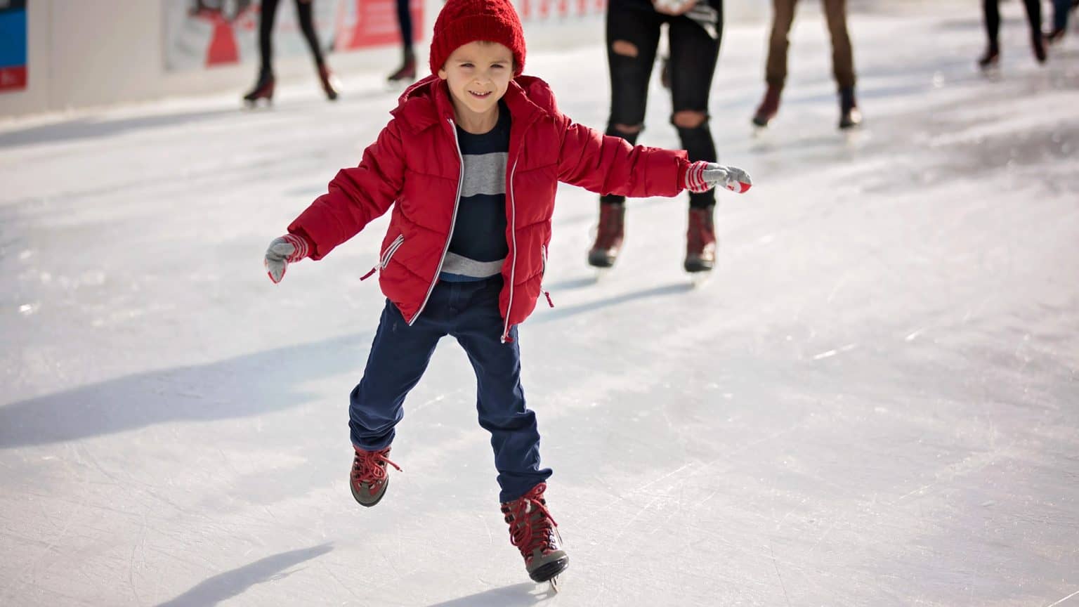 12 Must-See Ice Skating Rinks Across The U.S. to Spice Up Your Winter